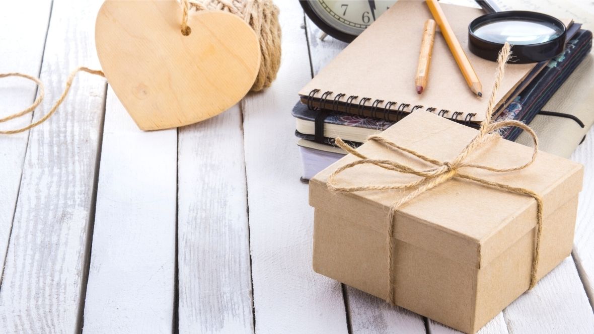 Make A DIY Memory Box In About 30 Minutes