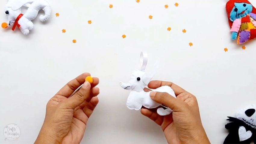 DIY Nightmare Before Christmas Zero Ornament