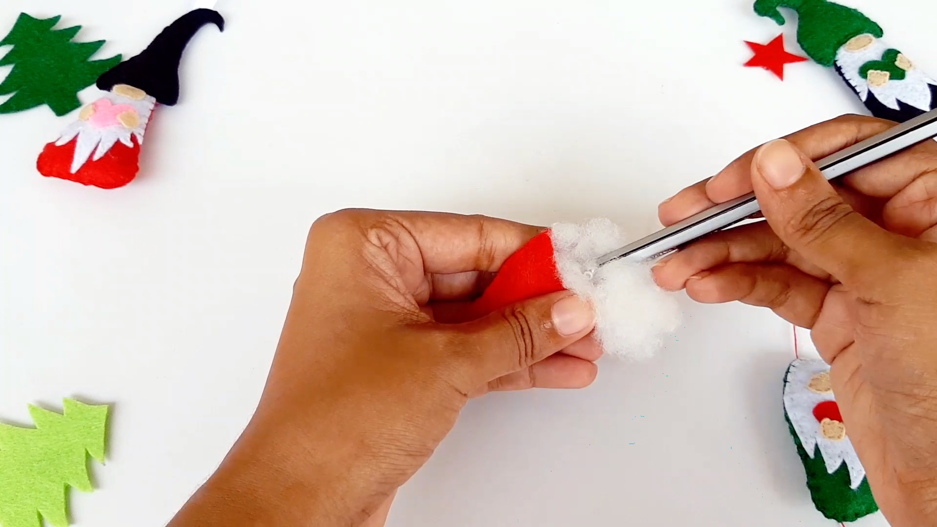 How To Make Christmas Gnomes: Free Felt Gnomes Pattern