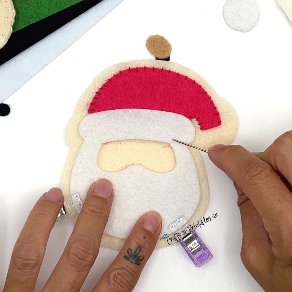 How To Make Felt Christmas Ornaments